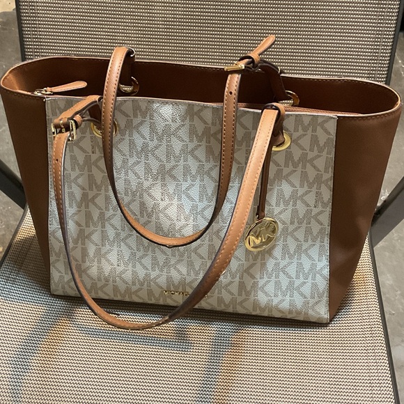 Michael Kors | Bags | Michael Kors Brown And Vanilla Logo Tote With ...